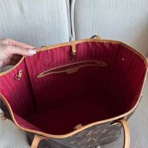 Louis Vuitton | Bags | Louis Vuitton Neverfull Cherry Interior Mm ...